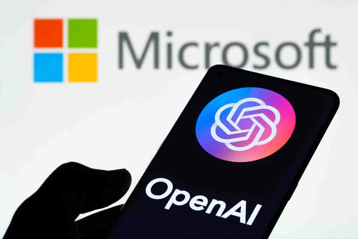 Microsoft e OpenAI: partnership strategica verso il futuro dell’IA ...